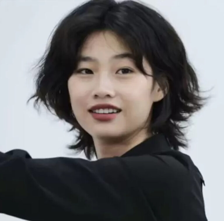 40+ Best Asians with Mullets Haircuts in 2025 - Men and Women Hairstyles